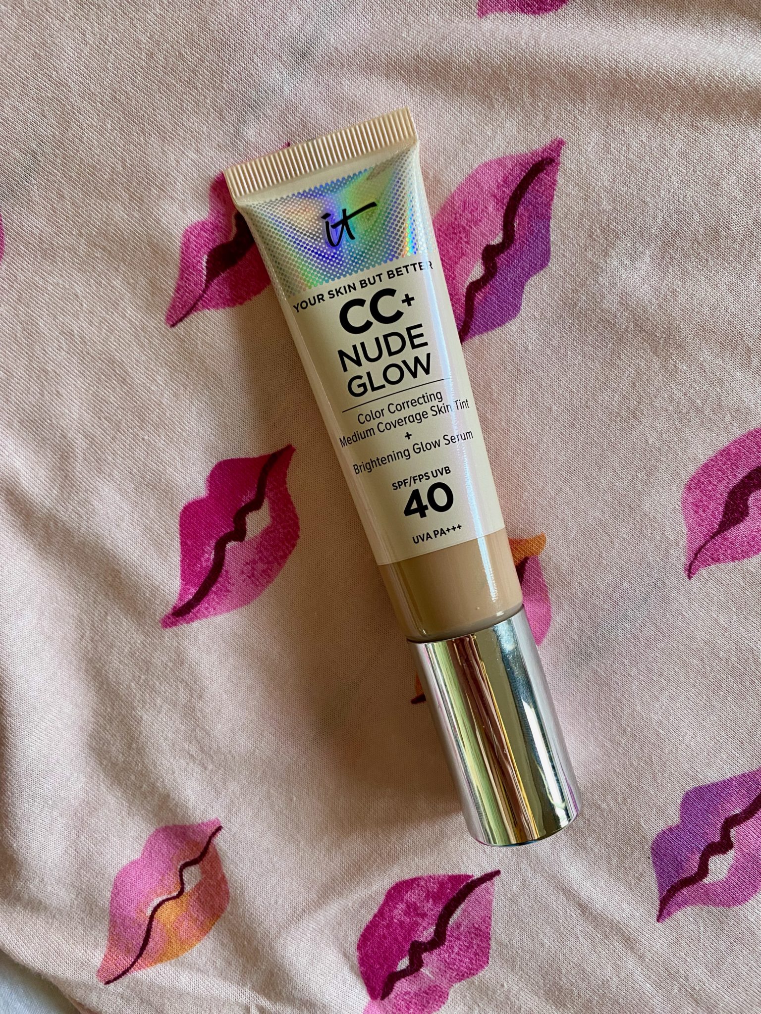 It Cosmetics CC+ Nude Glow